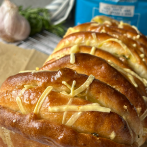 Garlic Herb Pull Apart Bread - Arrowhead Mills